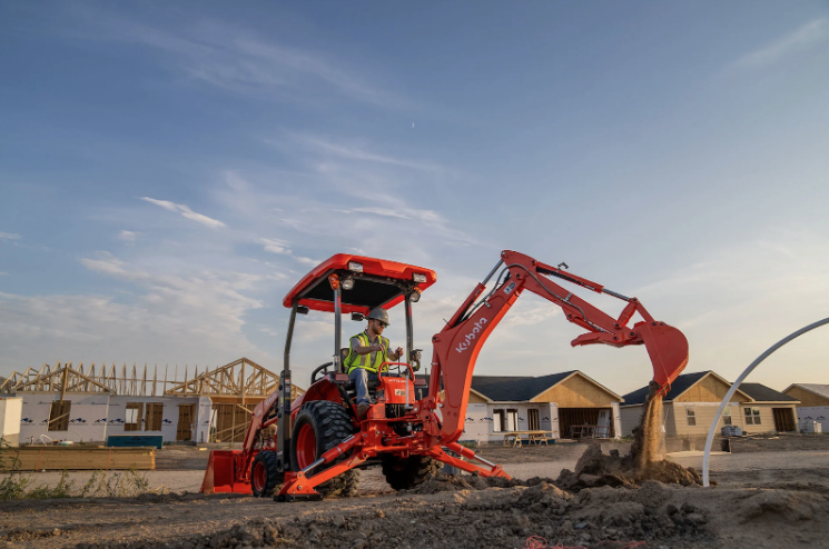 What Can I Do With a Kubota B26?